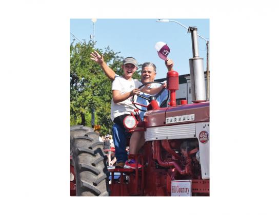 130th Gillespie County Fair Parade - Fredericksburg Standard