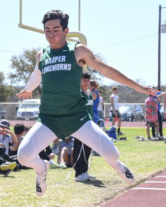 Harper track headed to Region IV championships with loaded bus ...