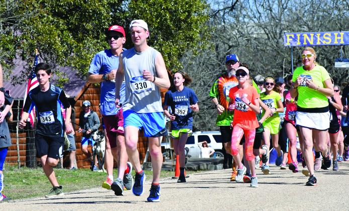 Running for education - Fredericksburg Standard