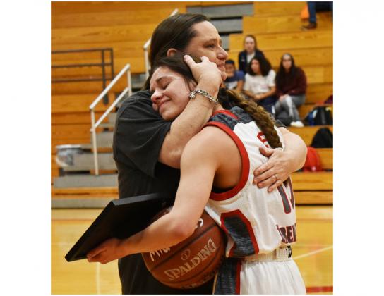 Mia makes her mark - Fredericksburg Standard