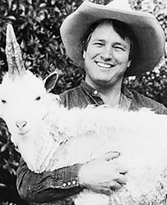 Museum honors Koock in ‘Hall of Heroes’ - Fredericksburg Standard