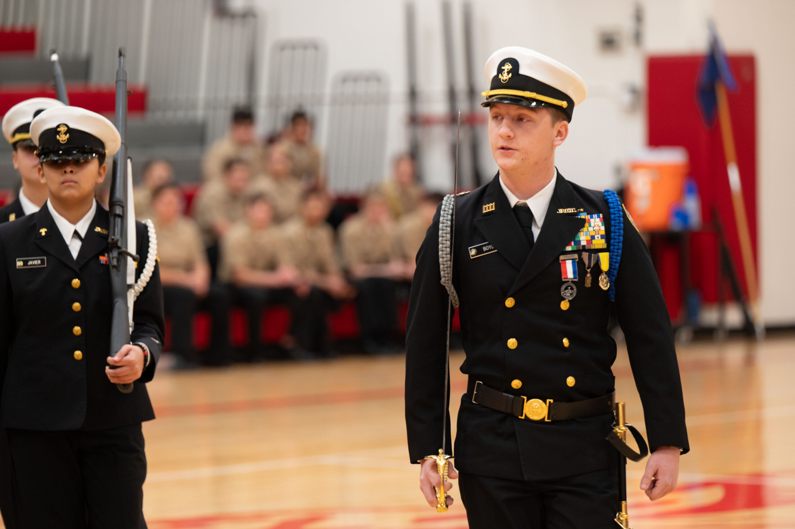 TEN-HUT - Fredericksburg Standard