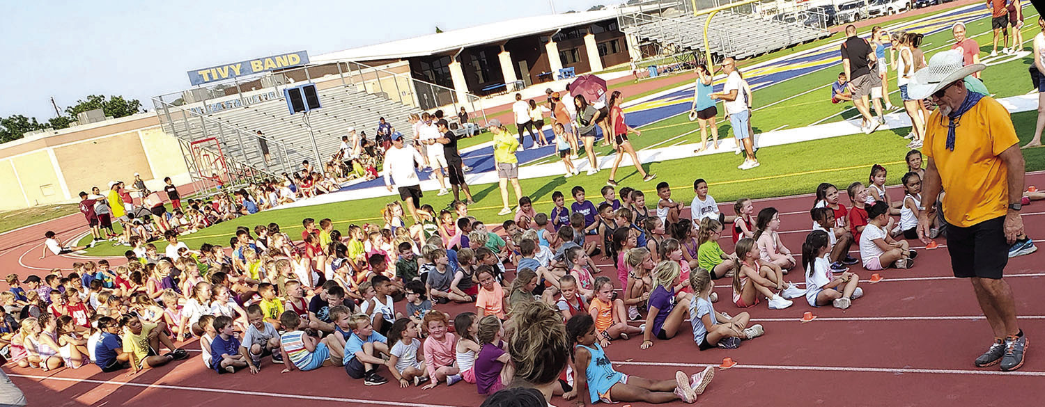 Summer track is the ultimate flex - Fredericksburg Standard