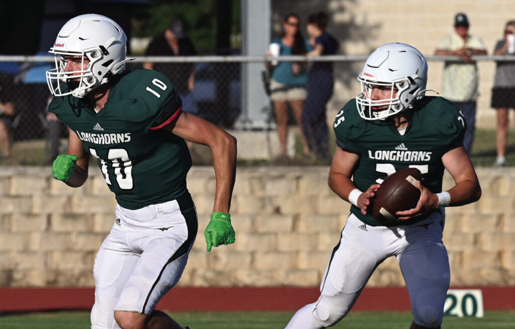 Harper Longhorns open football season at D’Hanis - Fredericksburg Standard