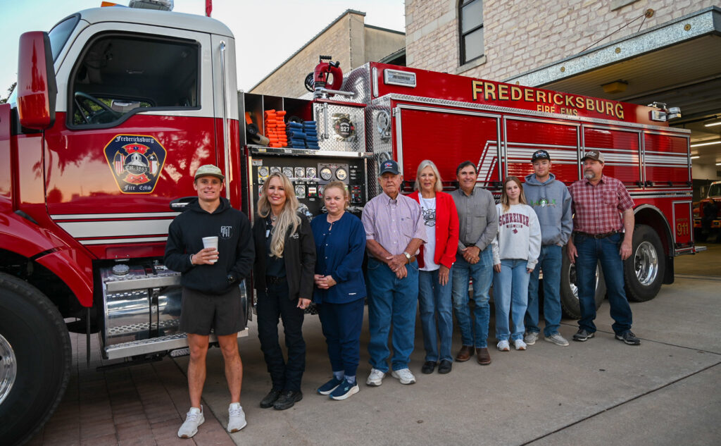 FFD ‘pushes’ new engine, honors late firefighter - Fredericksburg Standard