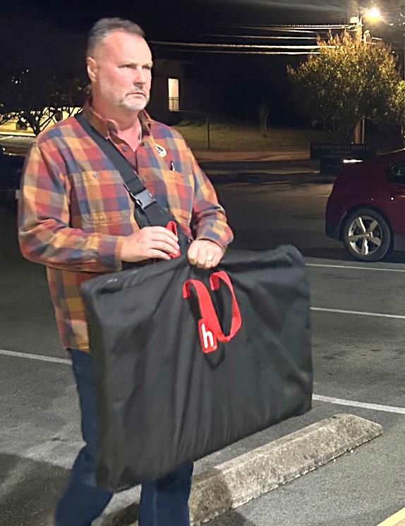 On election night, a little competitive fun - Fredericksburg Standard