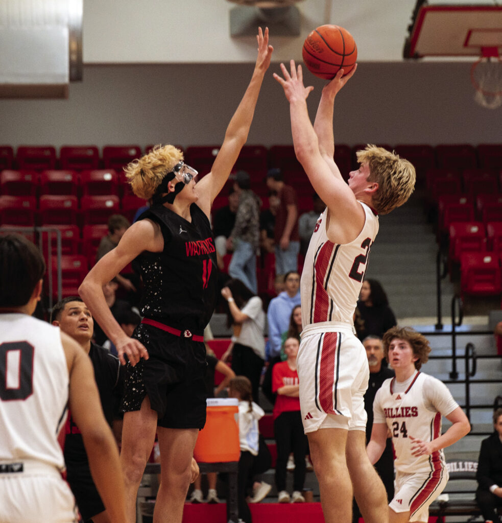 Stewart scores 48 points in district win - Fredericksburg Standard